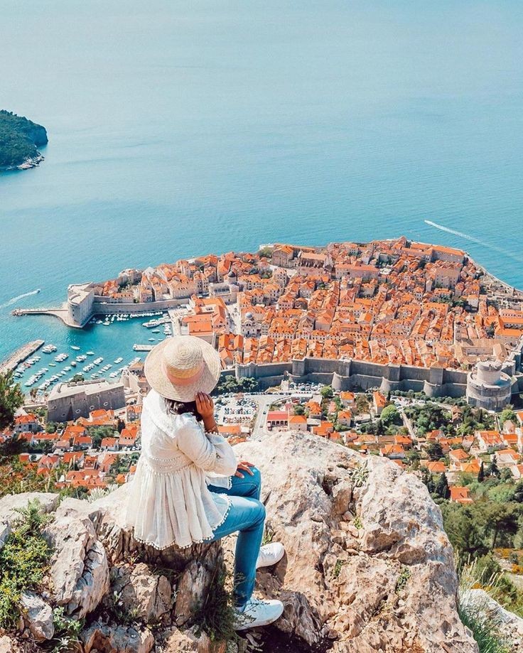 VEA Travel Albania - Charter All Inclsuive ne Tunizi Krete Barcelone ...